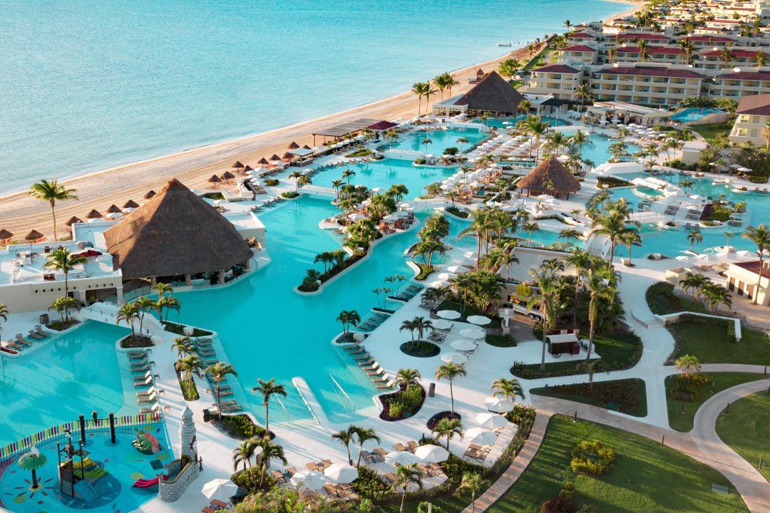 Rewards Program | Palace Resorts®